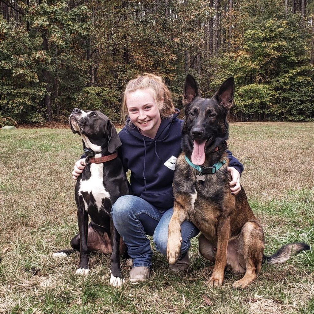 Our Staff - MuttManners